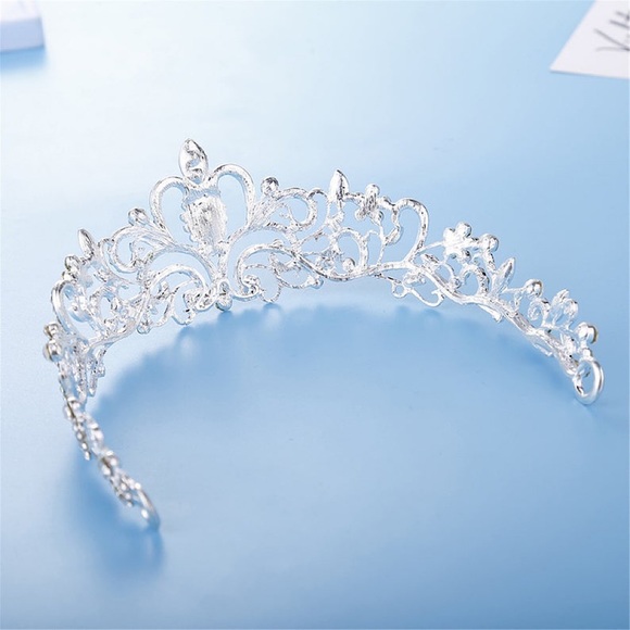 Accessories | Dainty Princess Tiara | Poshmark